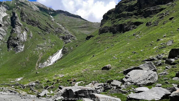 Shounter Pass Trek Guide: Hikers Junction
